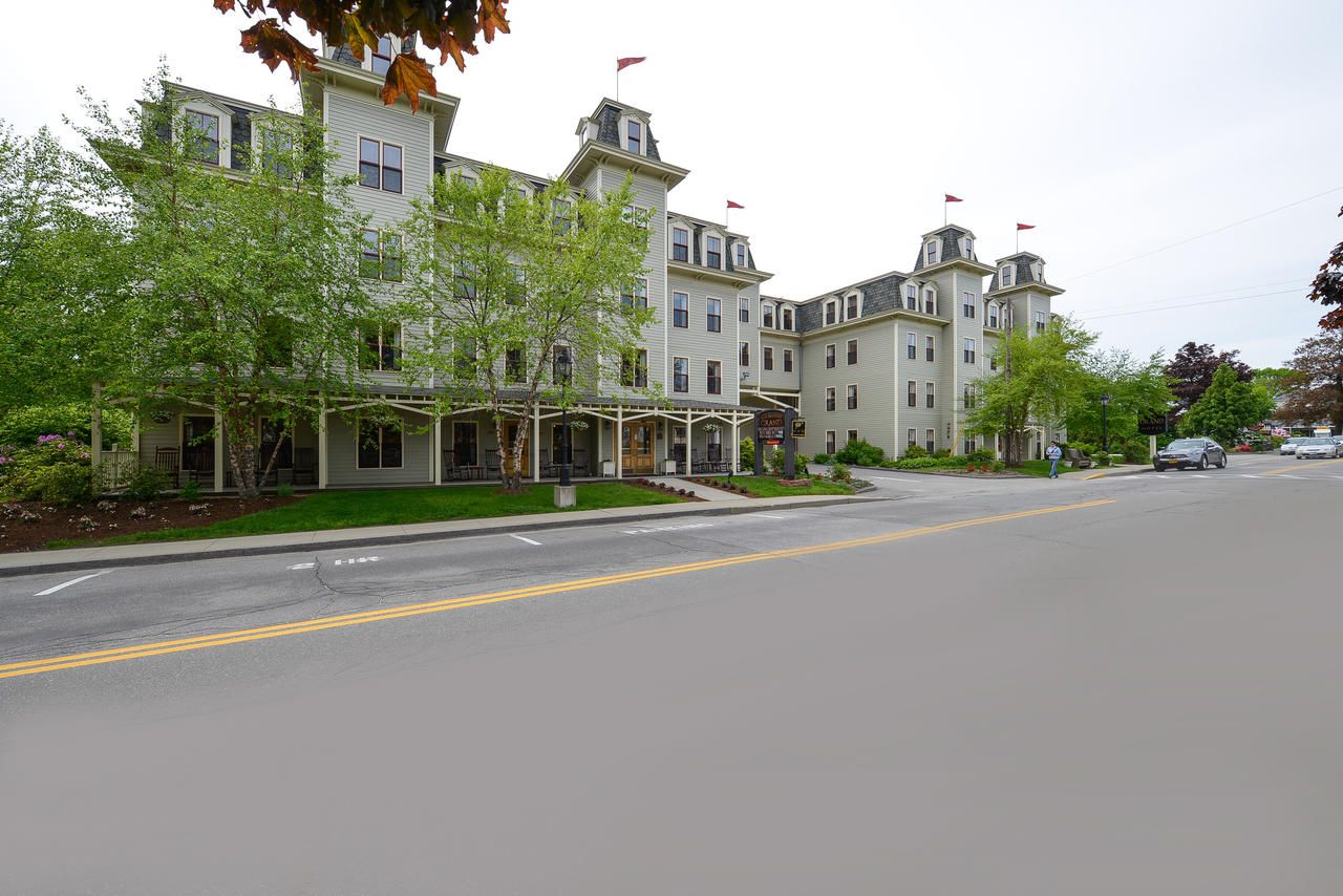 Bar Harbor Grand Hotel — Bar Harbor Hotels — Maine.com