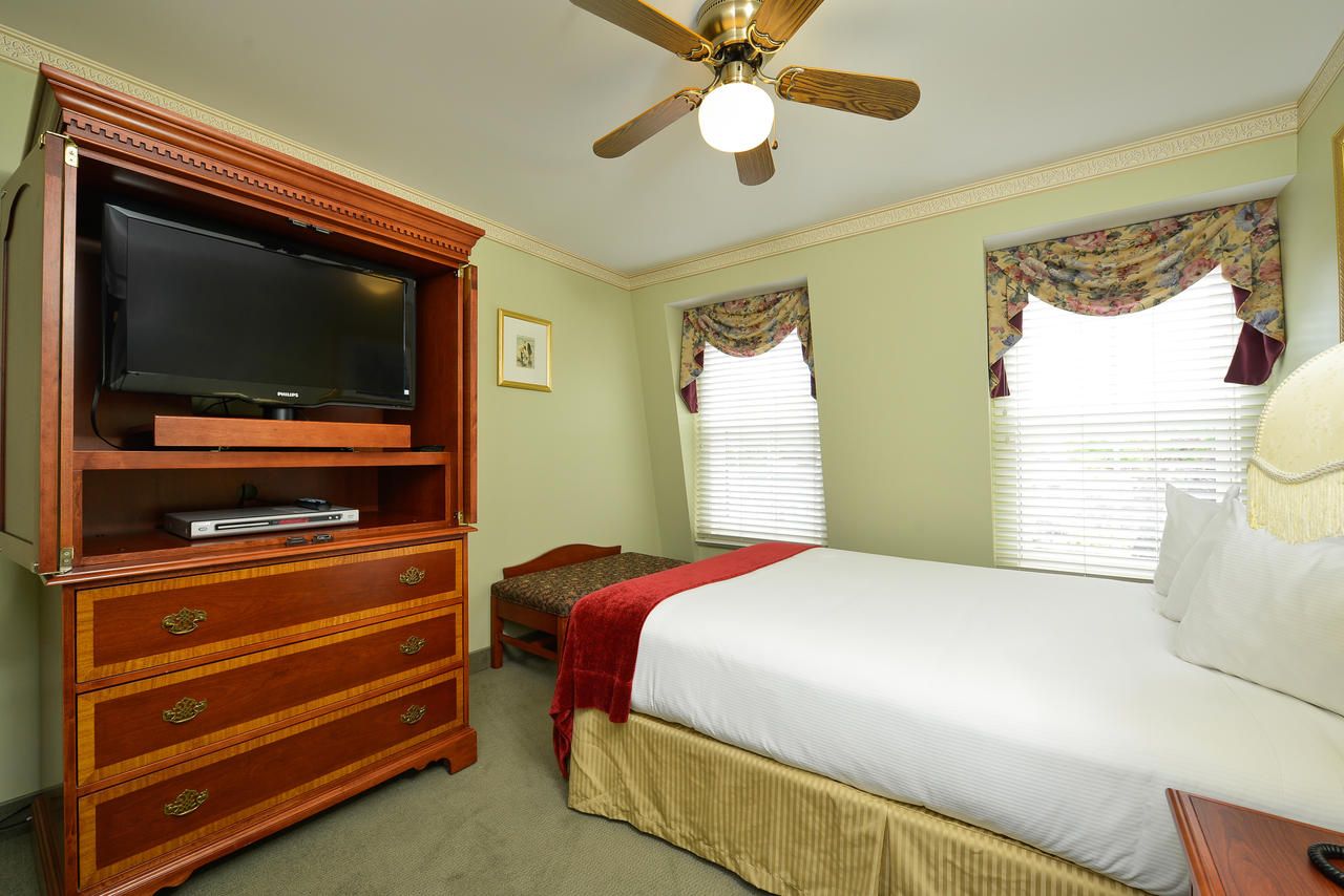 Bar Harbor Grand Hotel — Bar Harbor Hotels — Maine.com