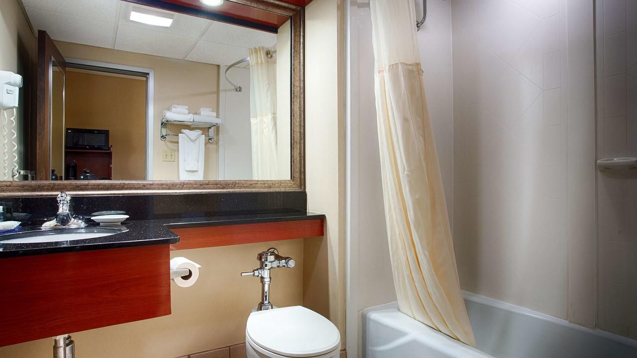 Best Western Plus Augusta Civic Center Inn — Augusta Hotels — Maine.com