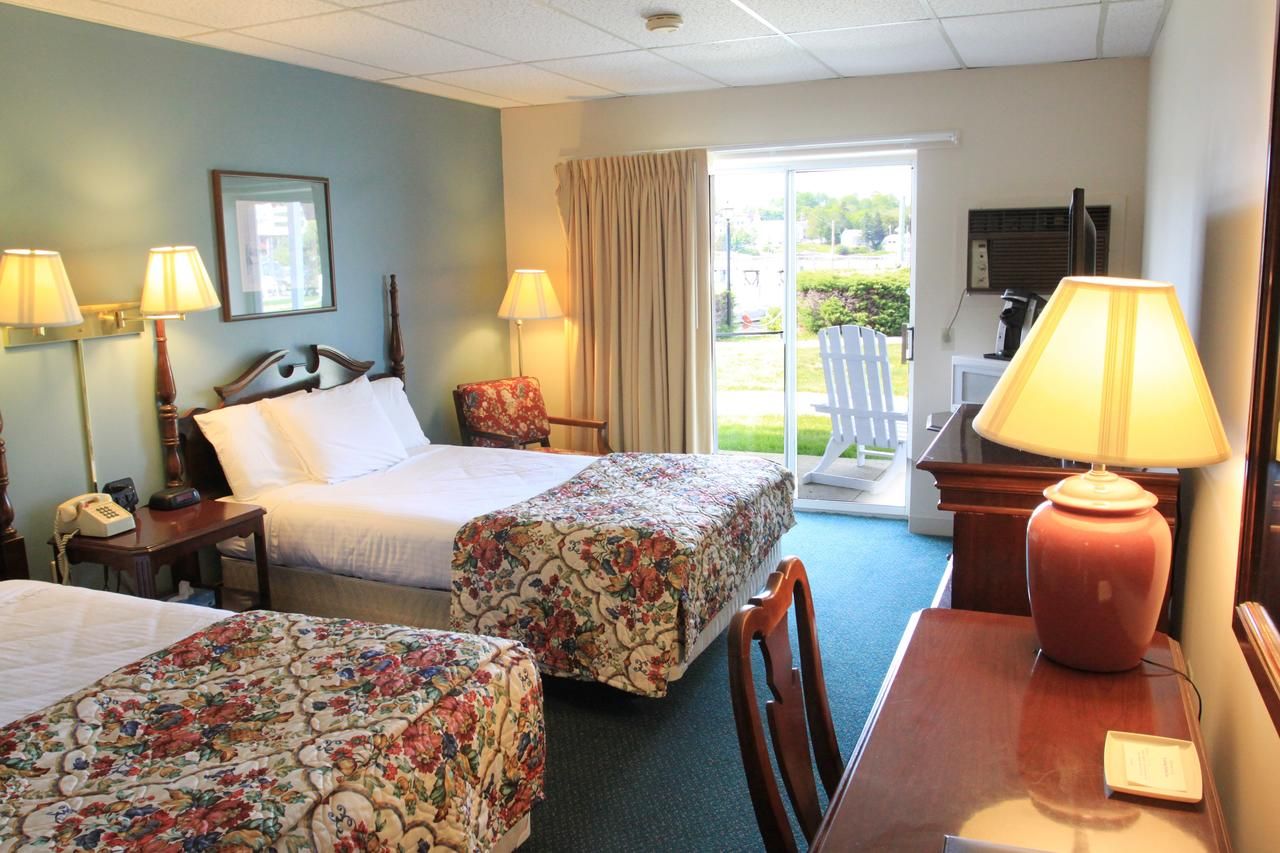Boothbay Harbor Inn — Boothbay Harbor Hotels — Maine.com