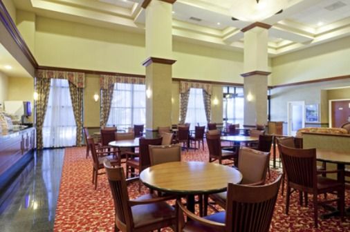 Holiday Inn Express South Portland — Portland Hotels — Maine.com