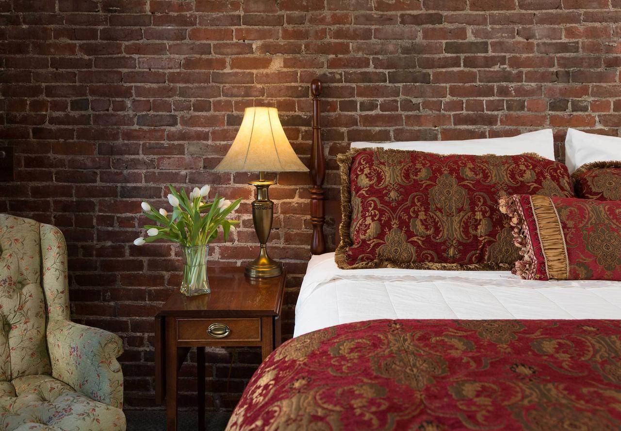 Lord Camden Inn — Camden Hotels — Maine.com