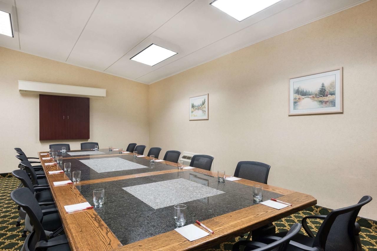 Ramada Plaza by Wyndham Portland — Portland Hotels — Maine.com