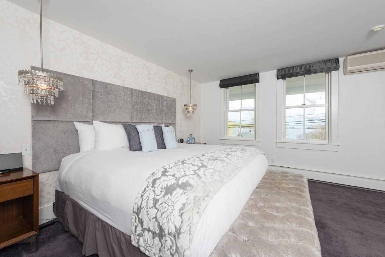 Relais Chateaux Camden Harbour Inn — Camden Hotels — Maine.com