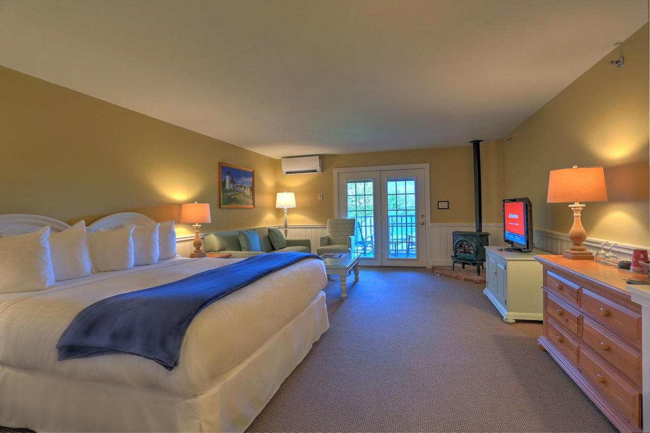 Spruce Point Inn Resort and Spa — Boothbay Harbor Hotels — Maine.com