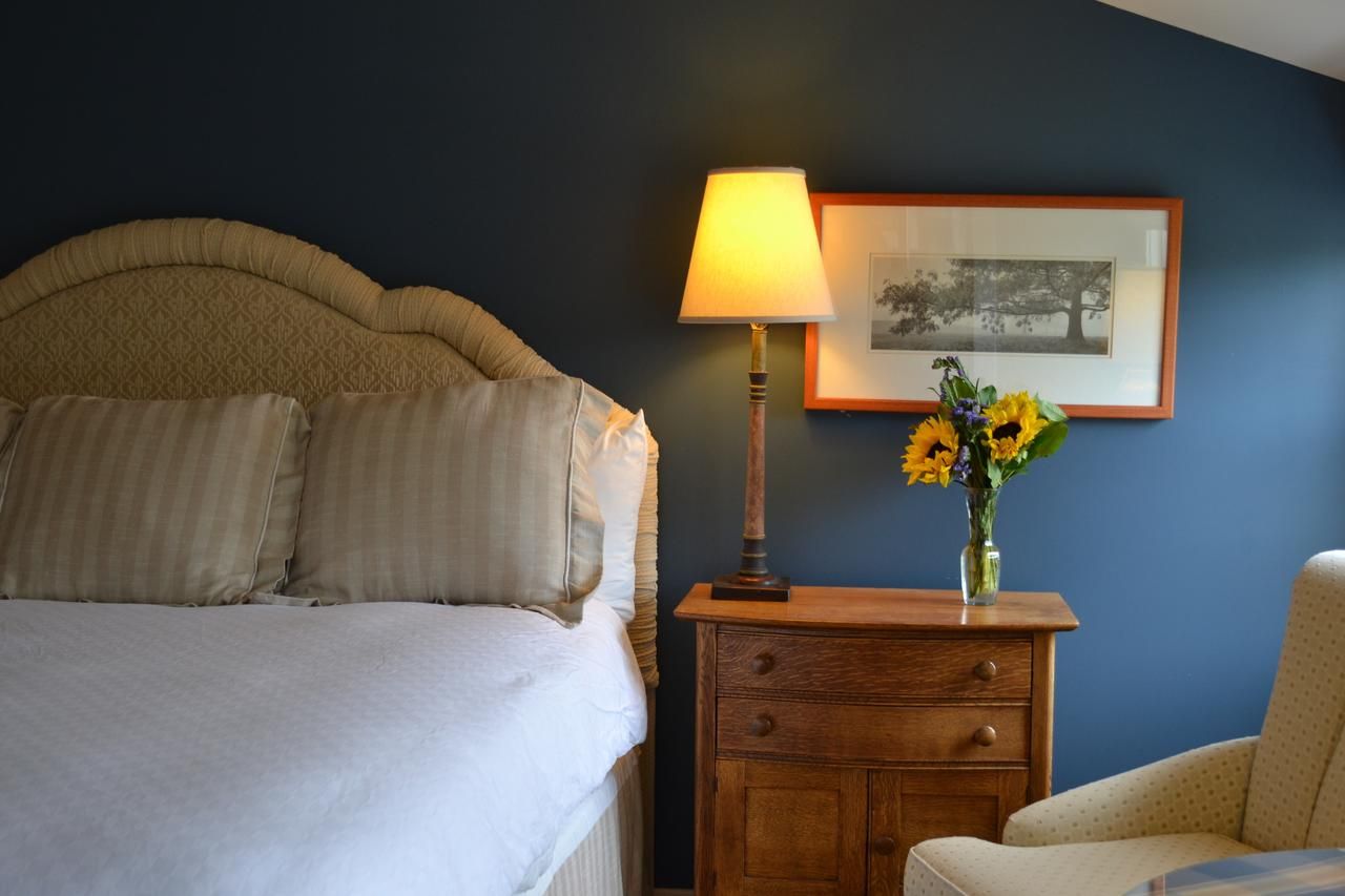 The Beach House Inn — Kennebunk Hotels — Maine.com