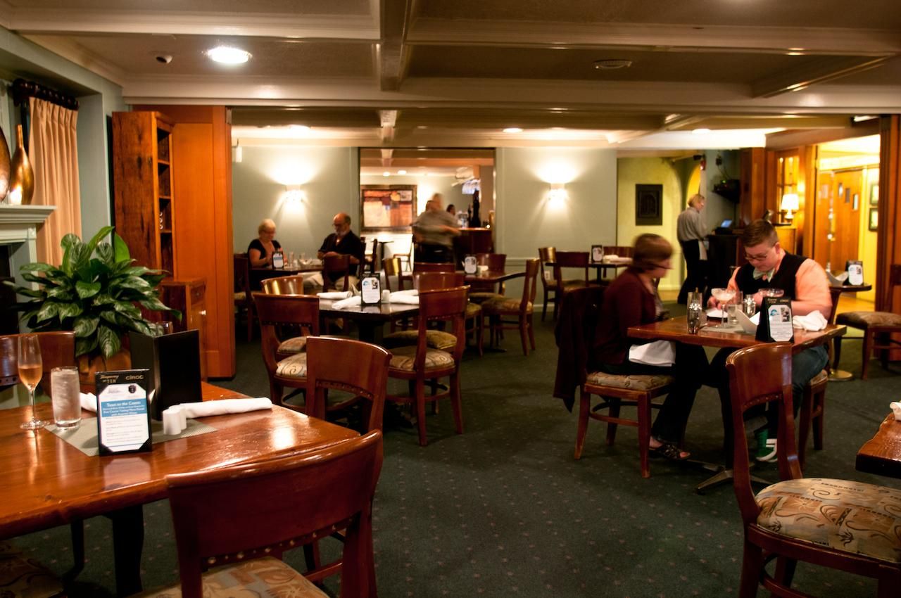 The Kennebunk Inn — Kennebunk Hotels — Maine.com