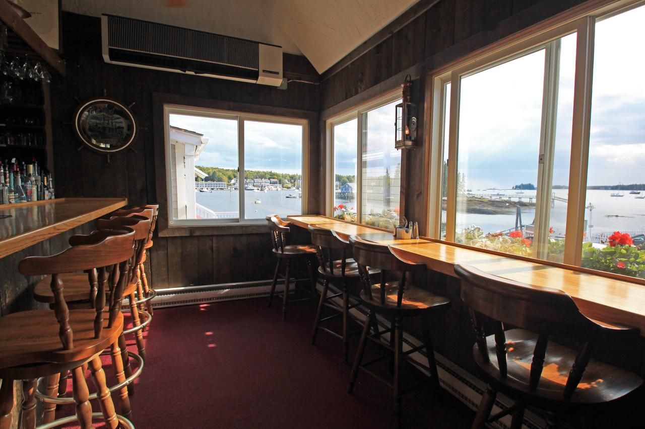 Tugboat Inn — Boothbay Harbor Hotels — Maine.com