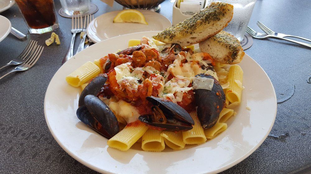 DiMillo's On The Water — Portland Restaurants — Maine.com