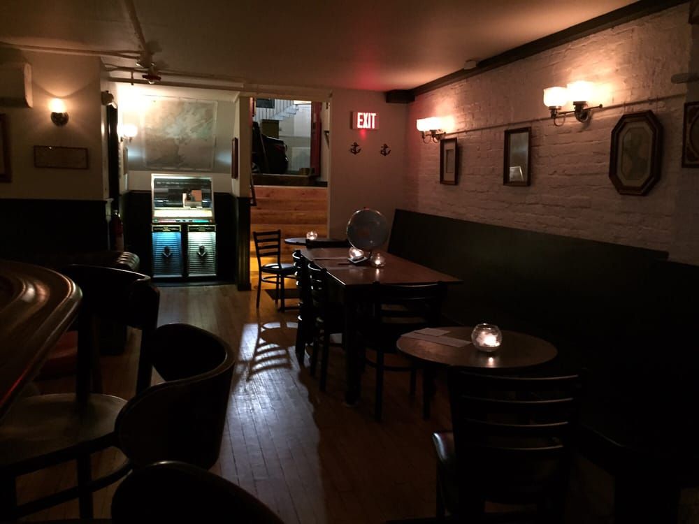 Maps Bar — Portland Restaurants — Maine.com