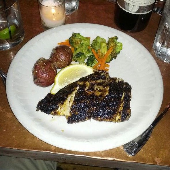 Street and Co. — Portland Restaurants — Maine.com